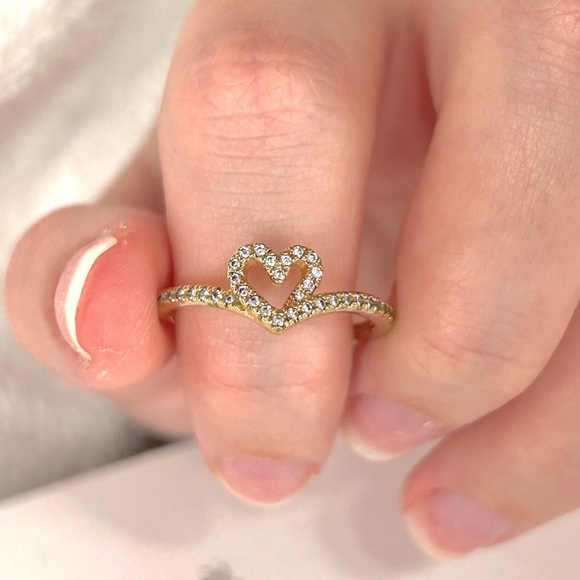 Pandora | Jewelry | Pandora 4k Gold Timeless Wish Sparkling Heart Ring ...
